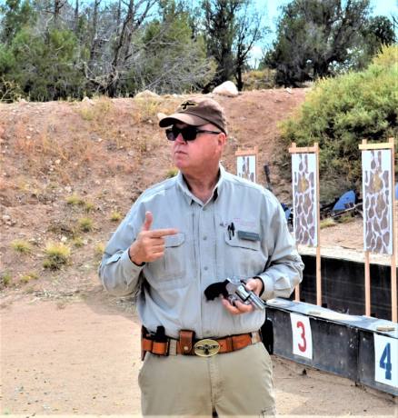 EVERYDAY RIGS - Gunsite’s Professionals Talk About Their Carry Holsters ...